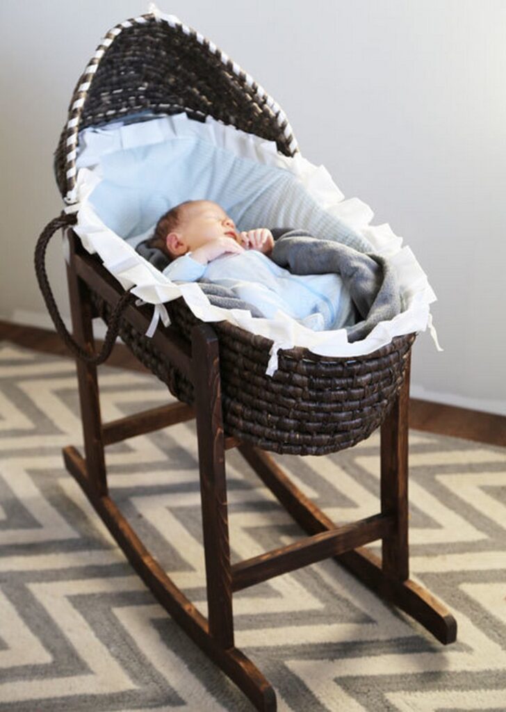 23 DIY Bassinet Projects For Your Baby - DIYnCrafty