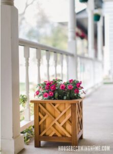 10 DIY Cedar Planter Box Plans For Plant Lovers - DIYnCrafty