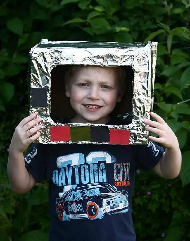 25 DIY Space Helmet Projects You Can Build Today - DIYnCrafty