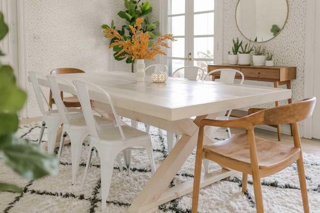 18 DIY Kitchen Table Ideas For Serving Meals - DIYnCrafty