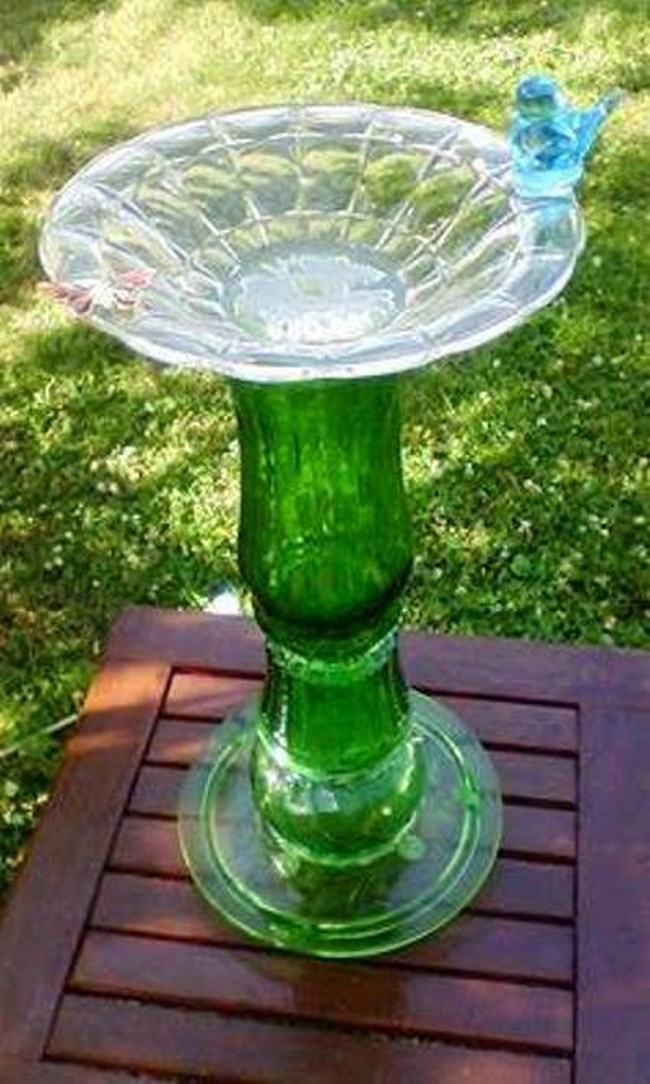 23 DIY Bird Bath Ideas To Attract Birds - DIYnCrafty