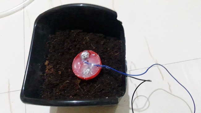 11 DIY Soil Moisture Sensor Circuits - DIYnCrafty